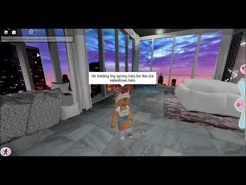 Trading spring halo 2020 for the old valentines halo 2019/ Royale high ...