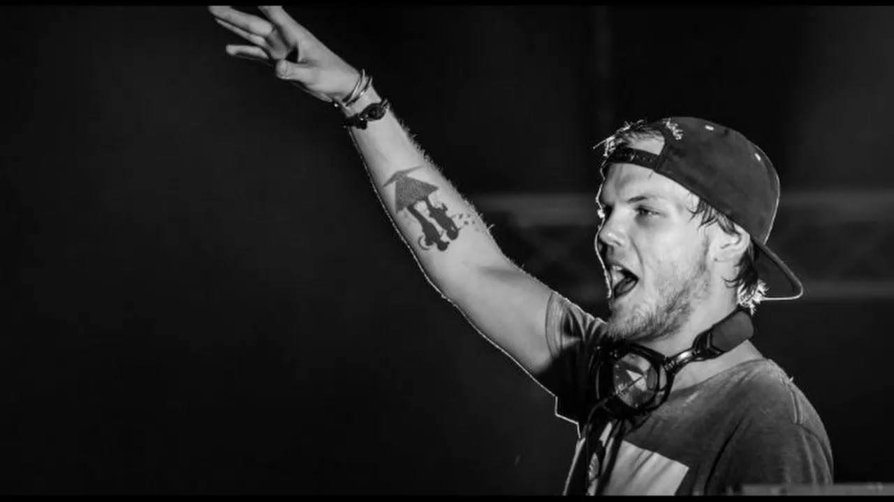 Avicii - The Night (Extended Mix) - YouTube