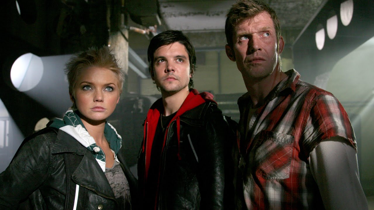 Primeval Review- Series 3, Episode 10 - YouTube