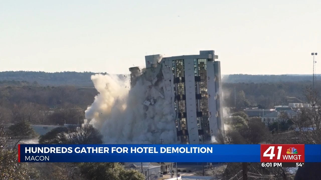 Downtown Macon hotel demolished as spectators look on - YouTube