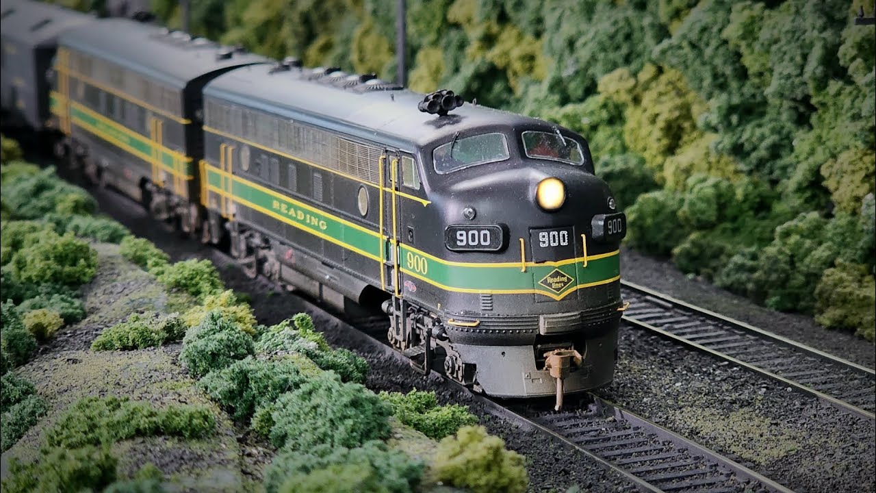Spectacular Reading Railroad Train Layout! - YouTube