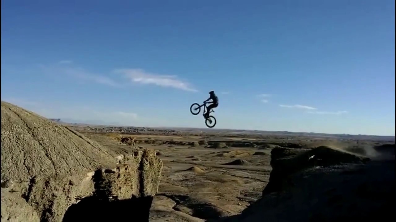 Compilation de chutes de VTT - YouTube