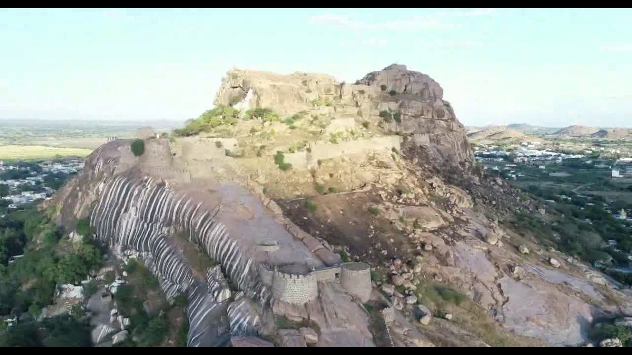 Yadgiri Fort - YouTube