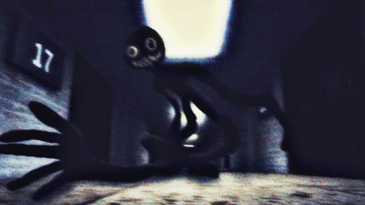 THIS SHAPESHIFTER WONT STOP CHASING ME ... ROBLOX - The Intruder ...