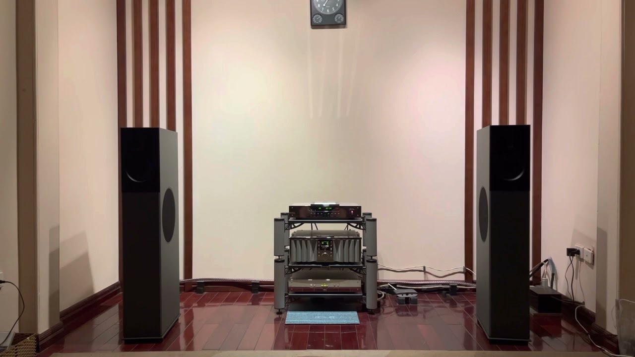 Speaker Burmester B38 - Cdp burmester 001 , amply 032 - YouTube