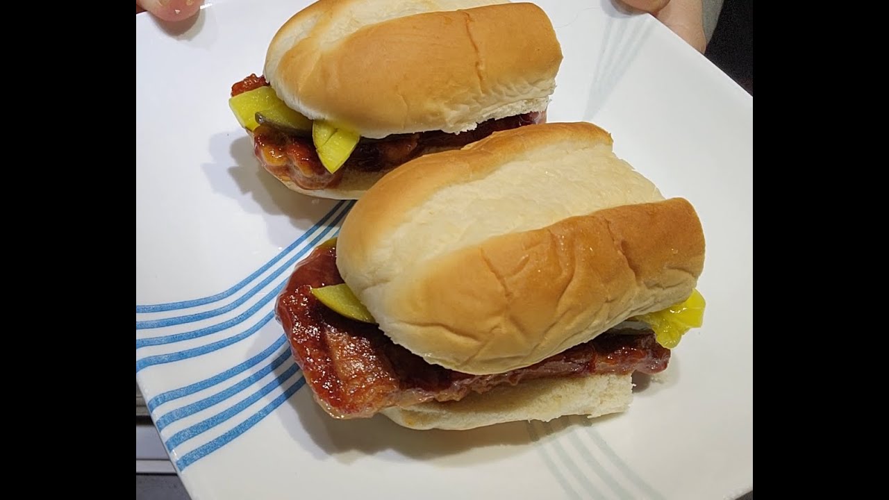 Christmas Bonus Video... .50 Cent McRibb Sandwich - YouTube