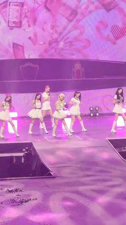 250713 TripleS Girls’ Capitalism 3 A Live 25 - YouTube