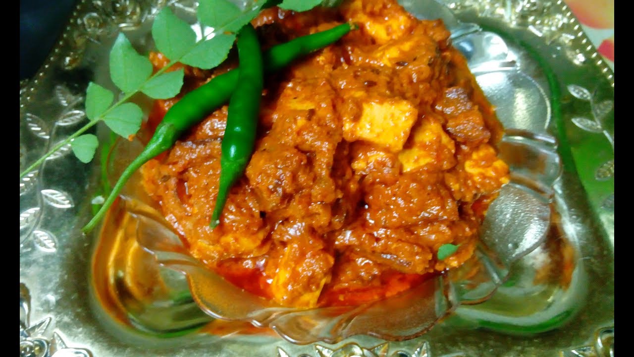 Veg bhuna masala/paneer bhuna masala by chefs kitchen - YouTube