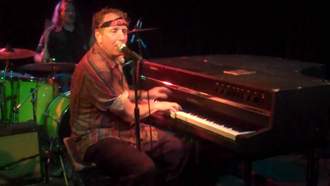 Jason D. Williams - Great Balls of Fire - YouTube