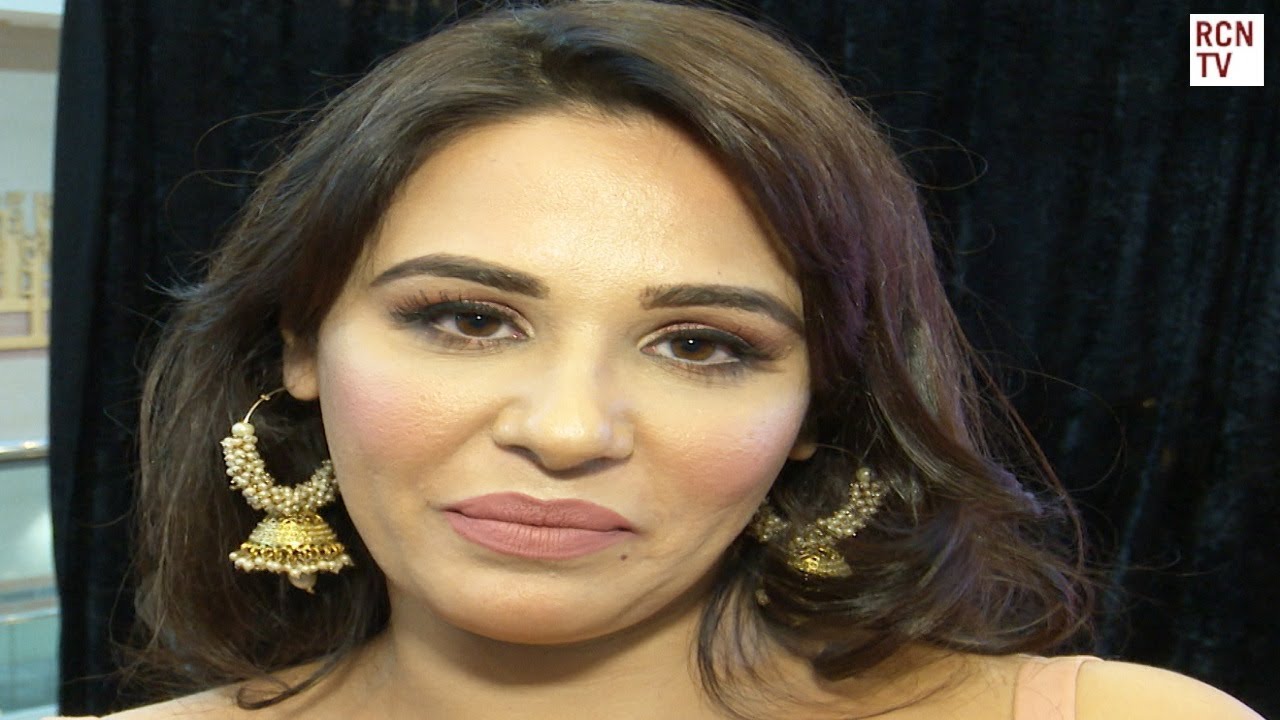 Mandy Takhar Message For Punjabi Film Fans - YouTube