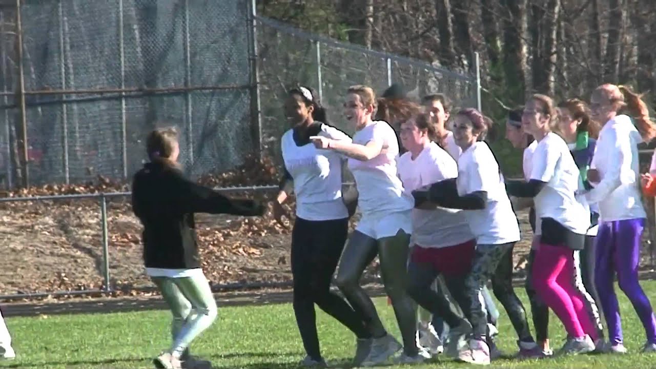 JETSONS POWDER PUFF FOOTBALL...Taylor Maxie Scores - YouTube