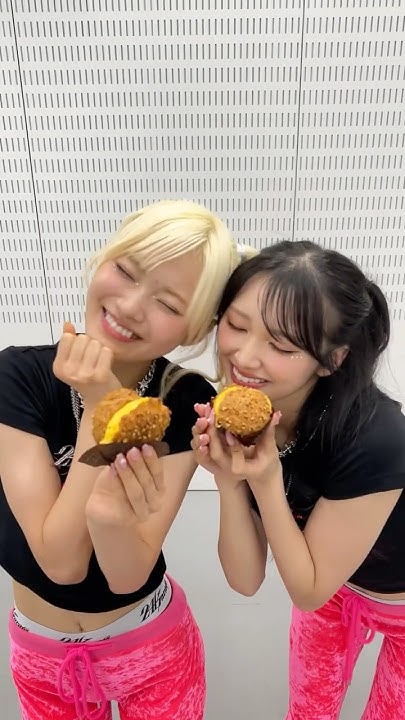 「♡桃色片想い♡ feat. Gorie」コメントお待ちしてます🍑 #Girls2 #Gorie #ゴリガル_桃色片想い #鶴屋美咲 #山口綺羅 - YouTube