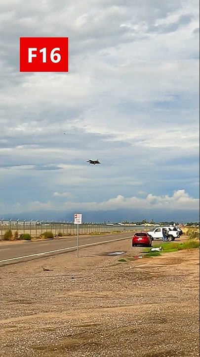 F16 Final for Runway 21R 😎#shorts - YouTube