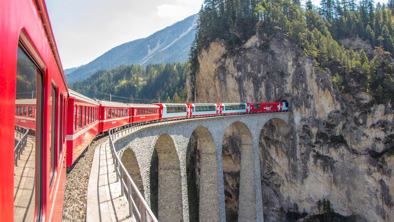 🚂 Landwasser Viaduct 4K - The Most Incredible Train Route in ...