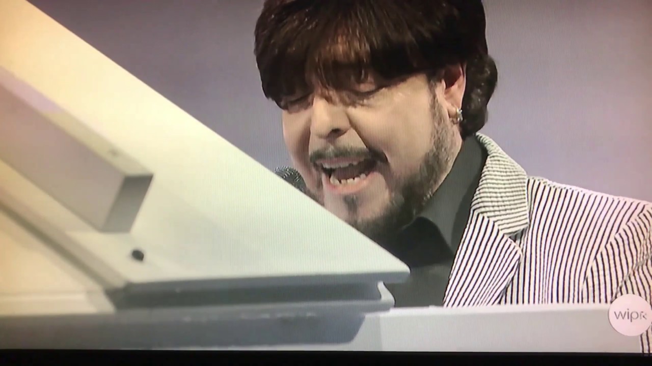 Loubriel-"Yo Puedo" (Programa "Pentagrama"-WIPR 2018) - YouTube