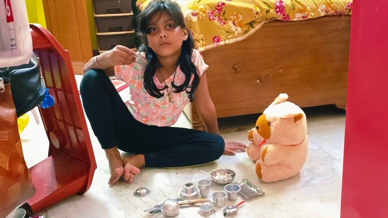 মিনি কিচেন এ ডোনা নিজের হাতে কফি বানিয়ে সবাই কে খাওয়ালো । Dona r ...