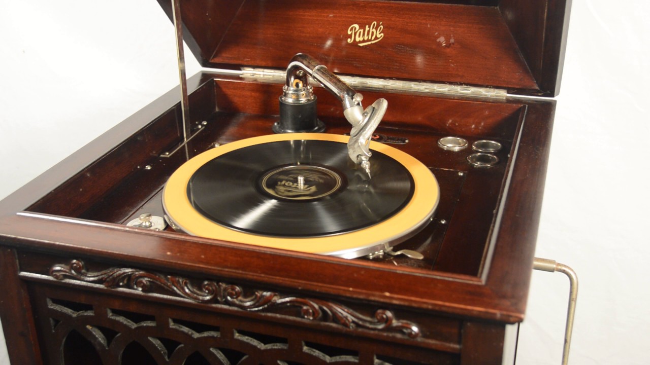 Mike's Pathe Upright Model X Wind-up Phonograph - YouTube