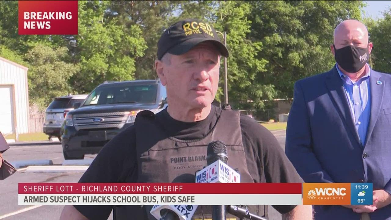Fort Jackson Army soldier hijacks school bus full of kids - YouTube
