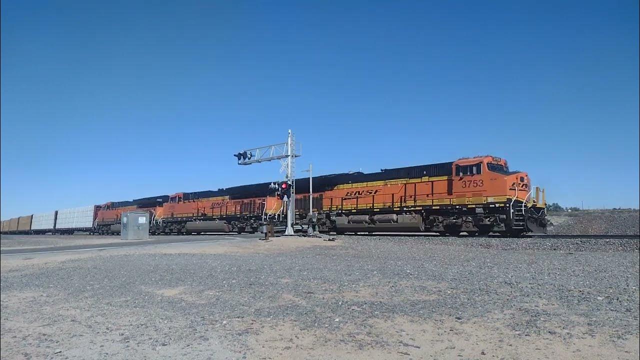 WB BNSF Manifest Train Feat Rear DPU In Hodge Ca! #bigbossrailfanner - YouTube