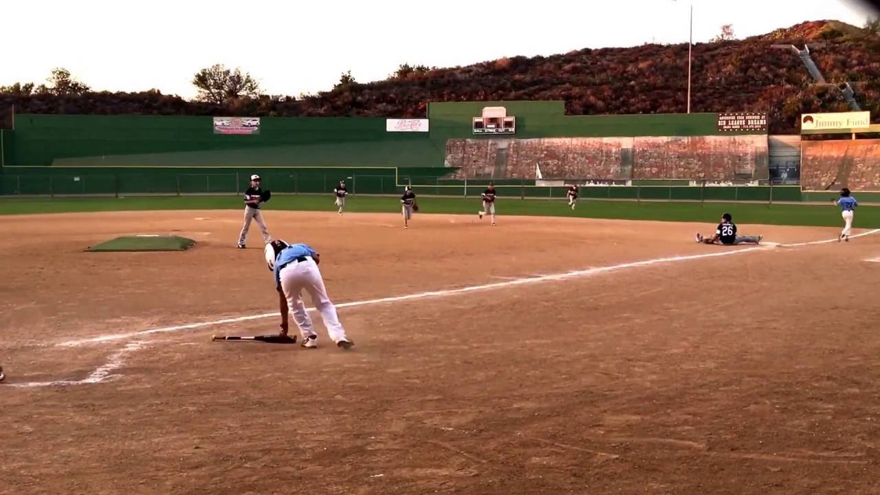 Elijah doing the splits at first base - YouTube