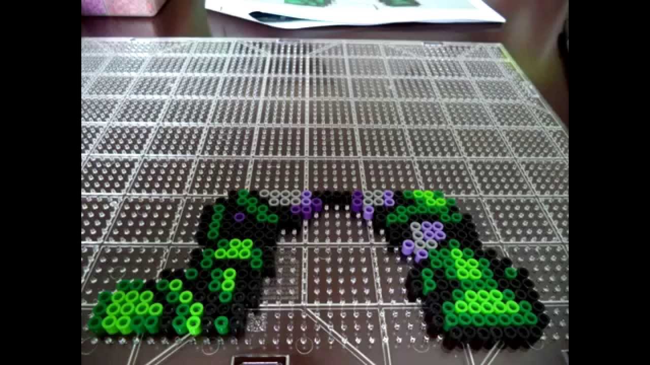 How to Make Master Chief (Halo 2) out of Perler Beads - YouTube