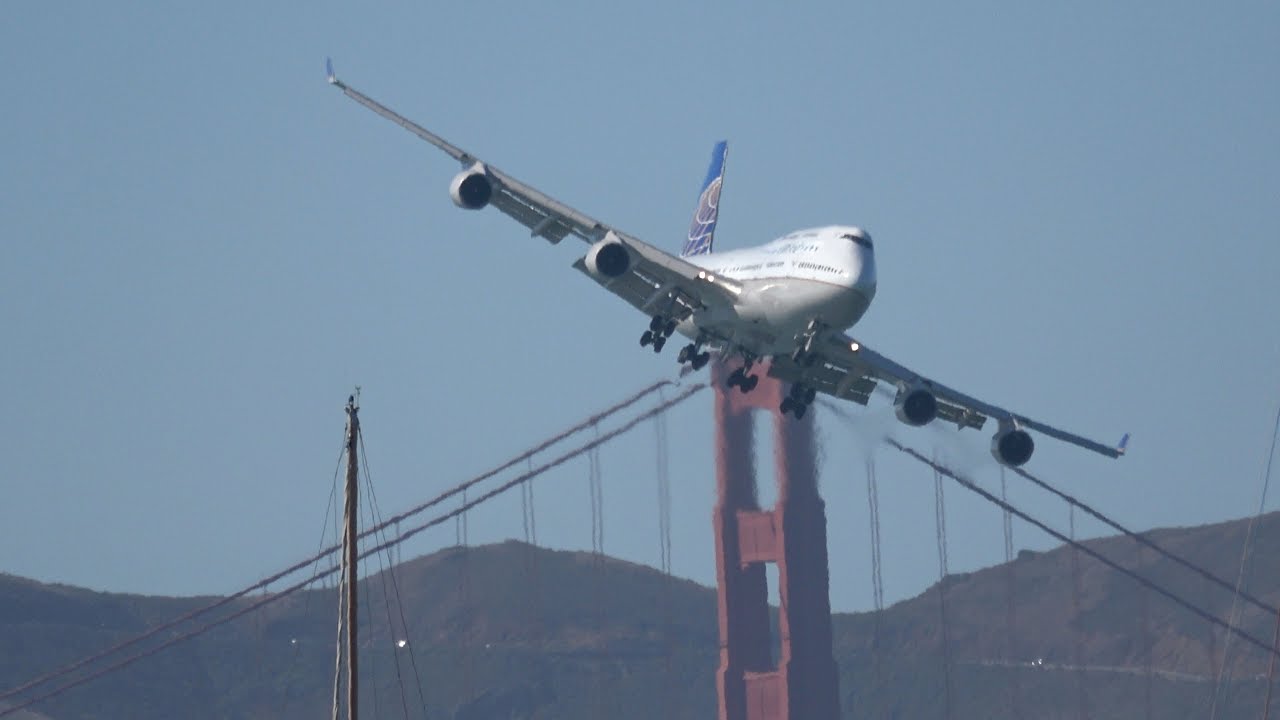 Boeing 747 Flybys .. San Francisco Fleet Week 2017 (4K) - YouTube