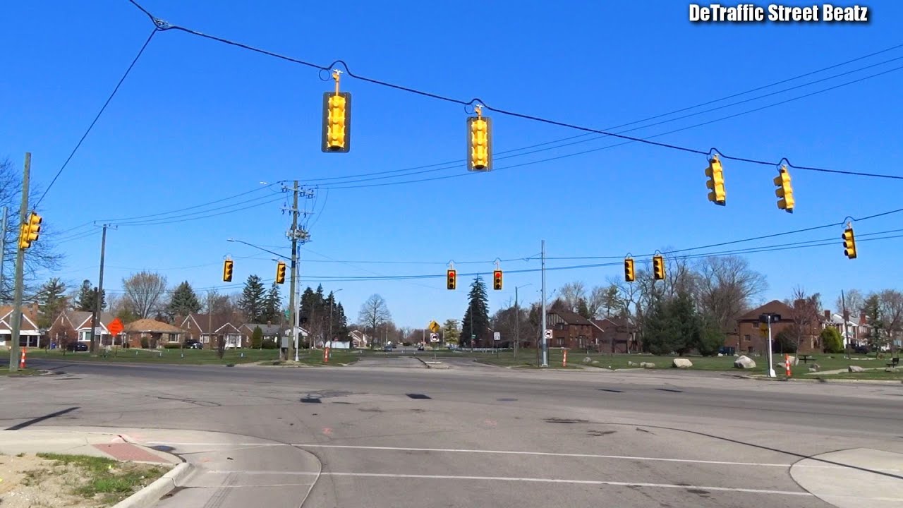 Traffic Lights With Backplates At 7 Way Intersection After Upgrade ...