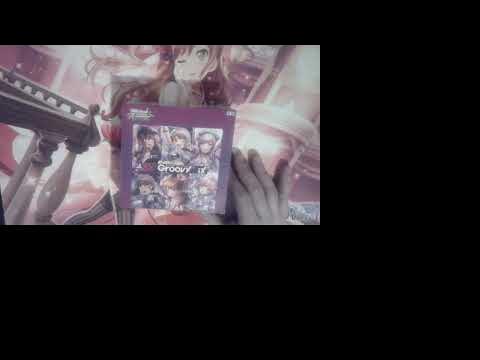 Beautiful foils from Weiss Schwarz D4DJ Groovy Mix Box - YouTube