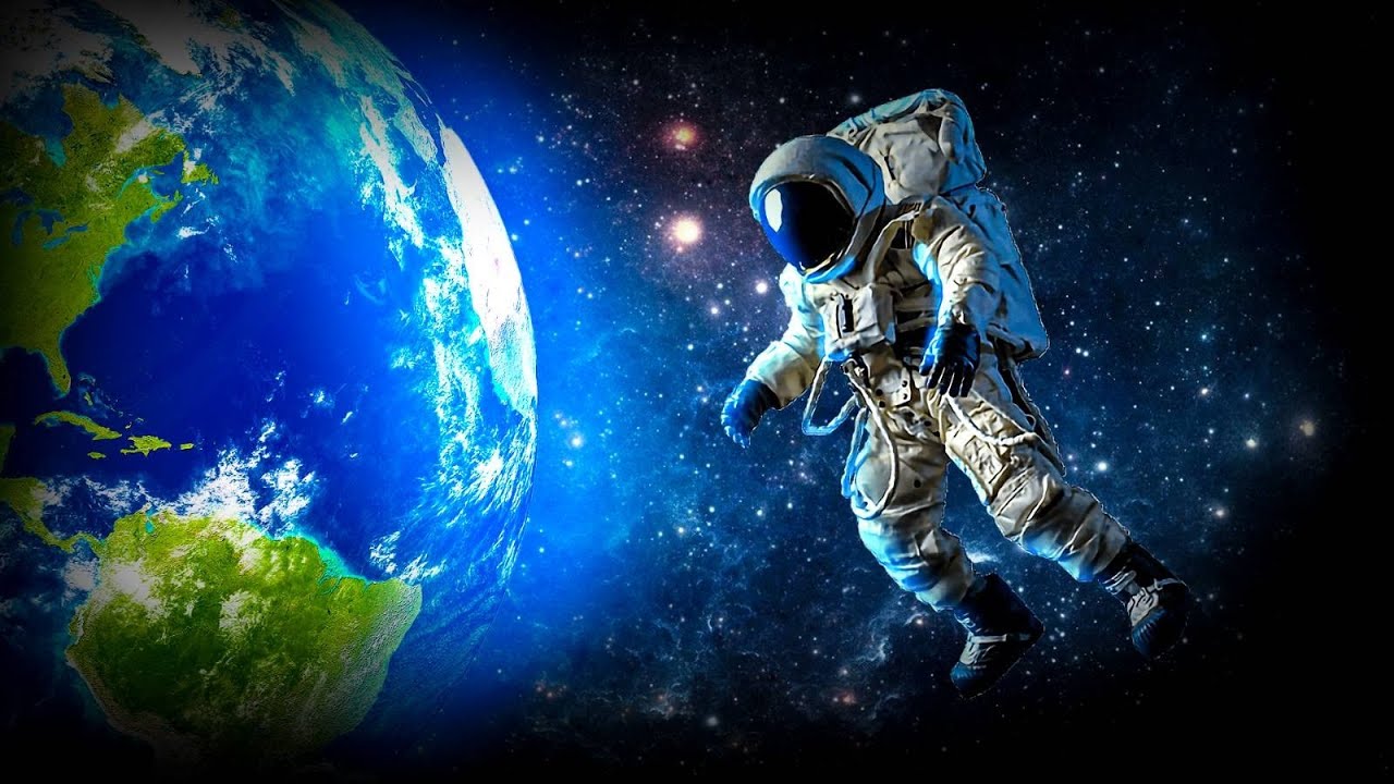 Deep Space Reverie | Relaxing LoFi Music LOOP | Floating in Space - YouTube