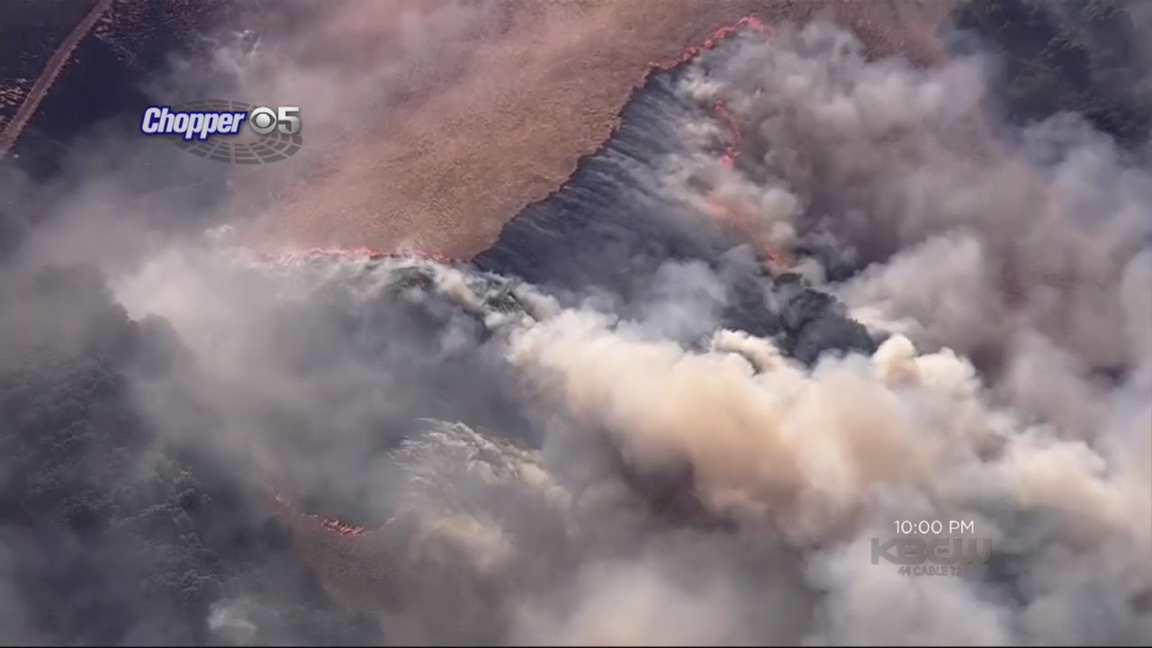 GILROY WILDFIRE: Wildfire near Gilroy burns 120 acres - YouTube