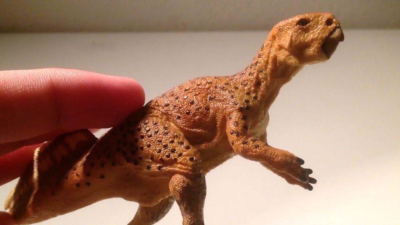 Safari Ltd 2017 dinosaurs Psittacosaurus figure review - YouTube