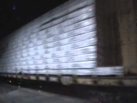 10/30/2012 UP 7735 Leads The QNPINP Eastbound On 2 - YouTube