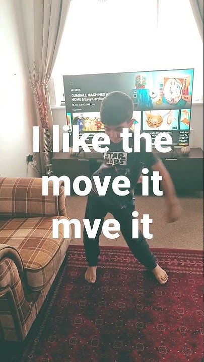 I like the move it move it song - YouTube