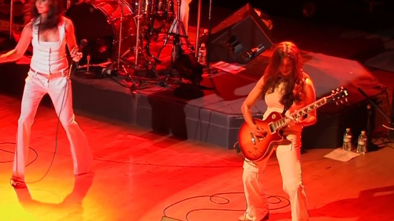 Led Zeppelin Bring it on Home by Zepparella + Anna Kristina Sings - YouTube