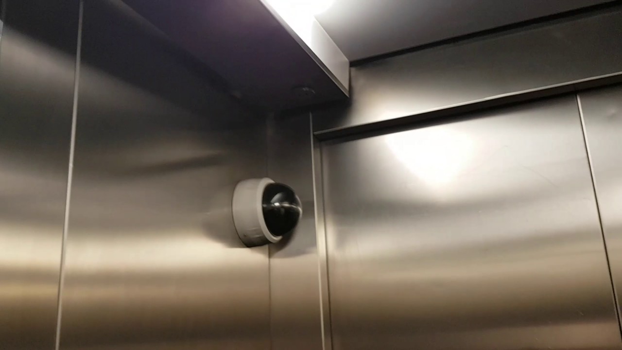 2011 Kone Ecodisc Lift @ New Look in Edinburgh - YouTube