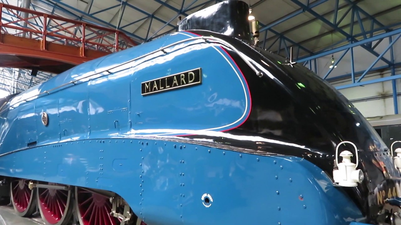 Mallard Steam Train at National Railway Museum York England - 2018 ...