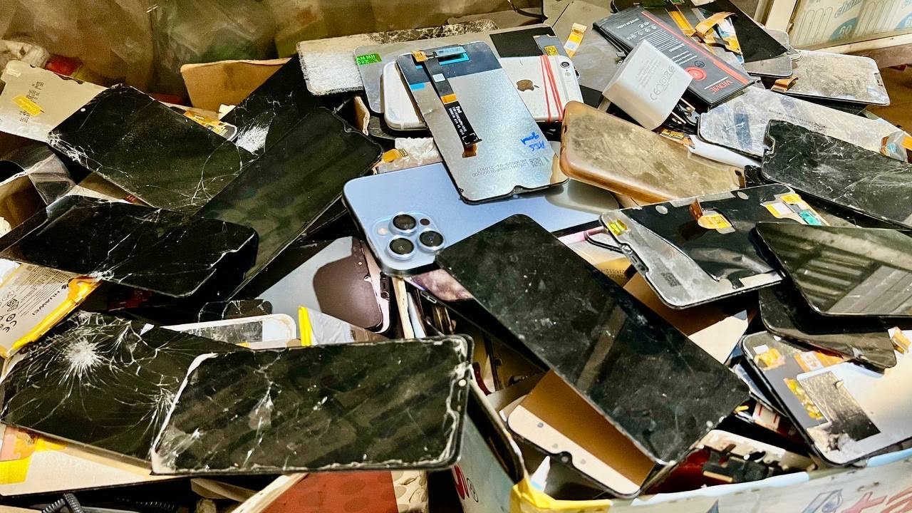 Satisfying Relaxing With Restoring Abandoned Destroyed Phone Finding ...