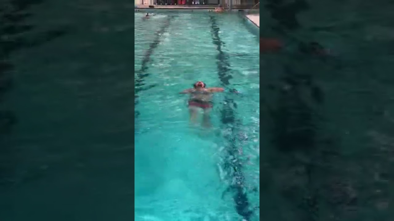 Lifeguard training (brick test) - YouTube