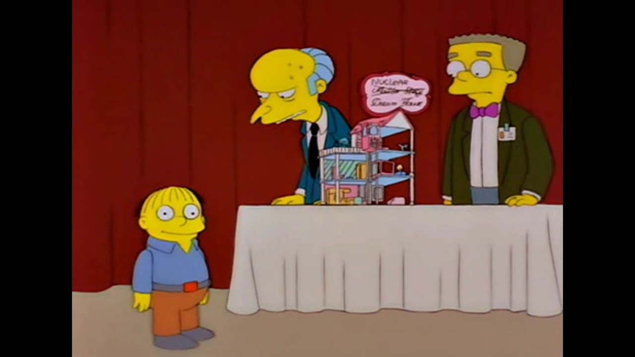 Ralphy baja del escenario, los simpsons castellano En marge ...