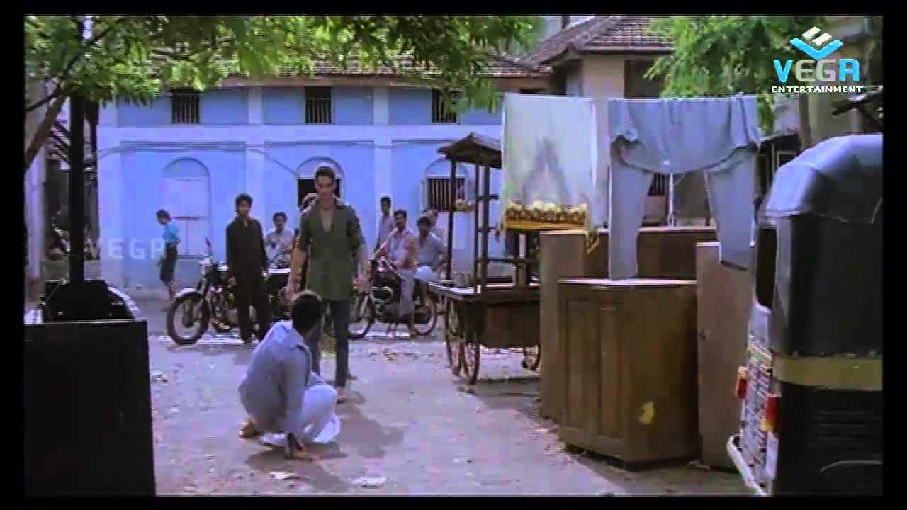 Aryan Movie - Mohanlal Best Scene - YouTube