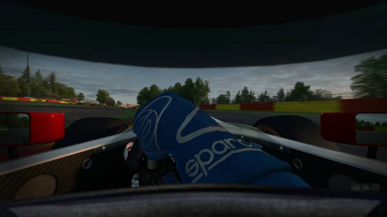 RaceRoom | Helmet mod? - YouTube