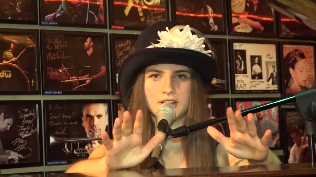 Maya Burns Band Live @ Squashed Grapes Jazz Club - YouTube