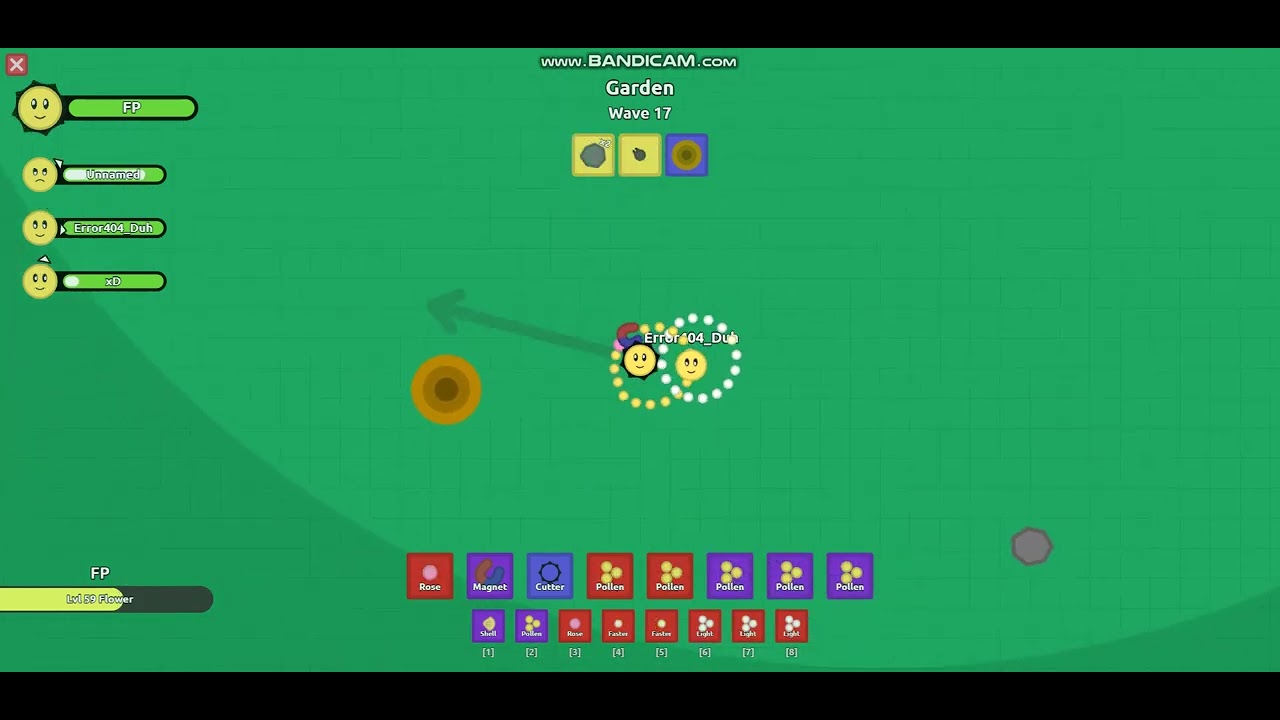 Florr.io playing with a cutter - YouTube