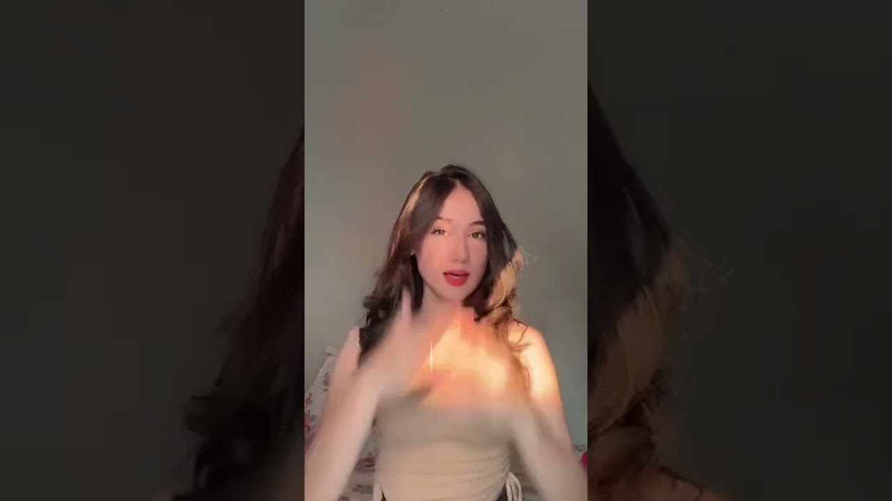 Tik tok Laura #fypシ - YouTube