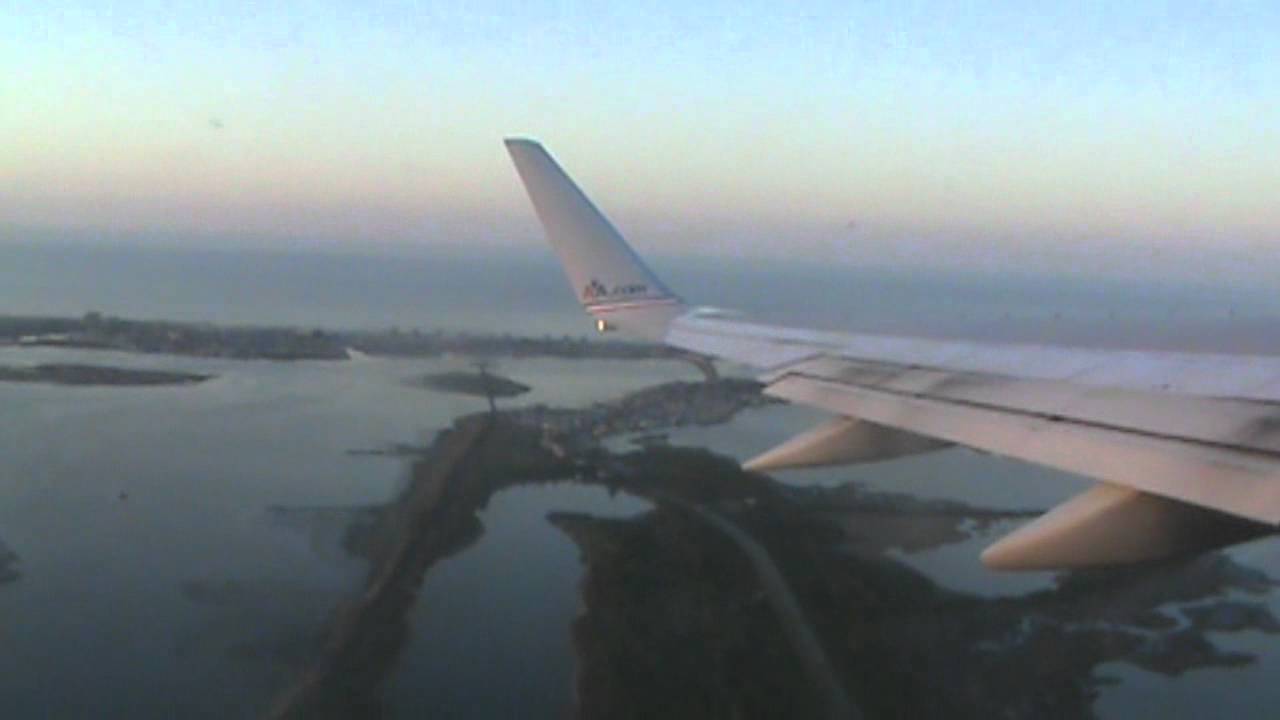 American Airlines Flight 701 - YouTube