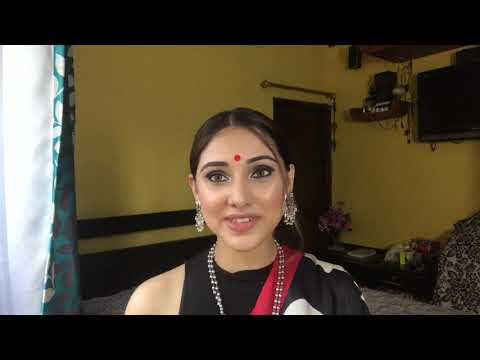 The Perfect Smokey Eyes & Saree Look | Indian Traditional Look