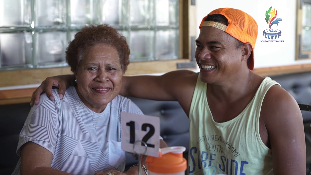Athlete profile: Va'a paddler Jonathan Porter - YouTube