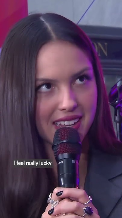 Why Olivia Rodrigo took a college poetry class - YouTube