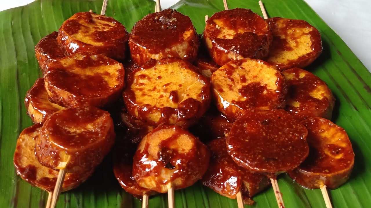 KAMOTE CUE (FRIED CARAMELIZED SWEET POTATO) - YouTube