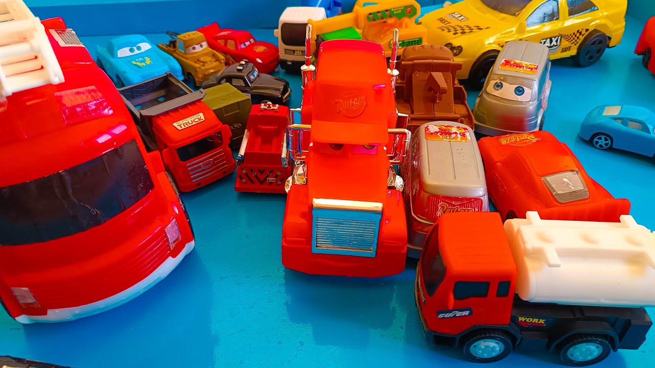 Looking For Disney Pixar Cars Lightning McQueen, Tow Mater, Sarge, Red ...